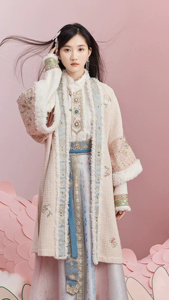 Tianshan Qingyun : Celestial Mountain Noble Clouds – Hanfu Shop