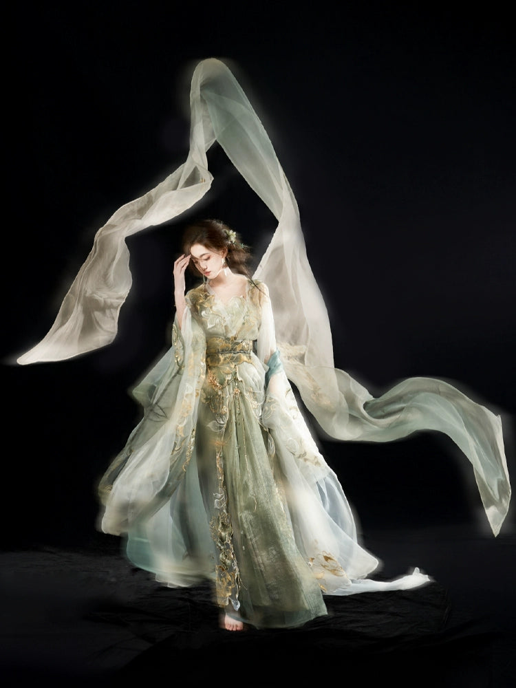 Ethereal Dreamscape Series Supreme Hanfu-Composition on Verdant Lotus ...