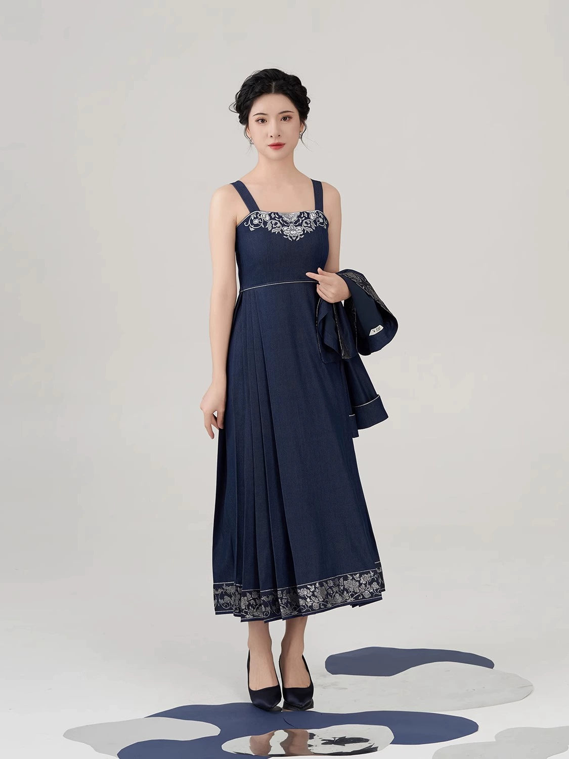 Weaving Modern Hanfu Silver Lin – Hanfu Shop